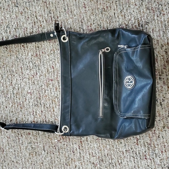 Relic | Bags | Vintage Relic Crossbody Leather Bag | Poshmark